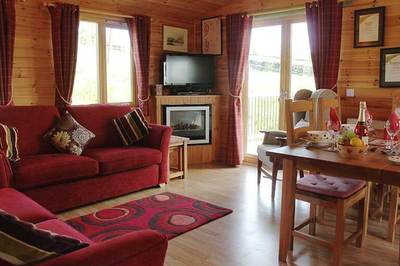 Countryside Cottage 28609 in Matlock | DisabledHolidays.com