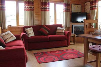 Countryside Log Cabin 28610 in Matlock | DisabledHolidays.com